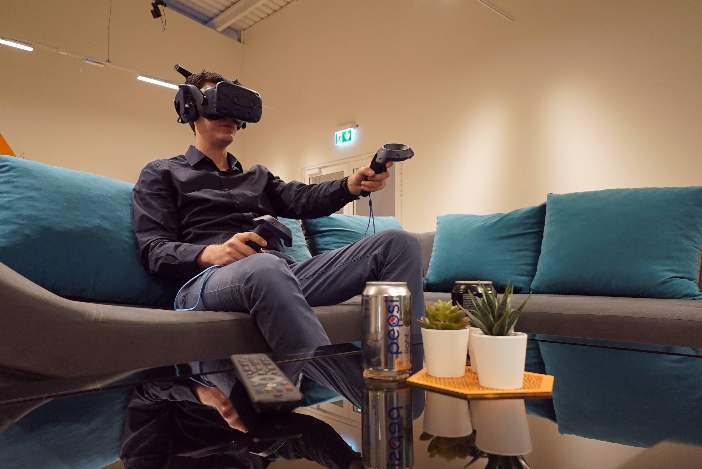 EPO4VR Everyday Proxy Objects For Virtual Reality